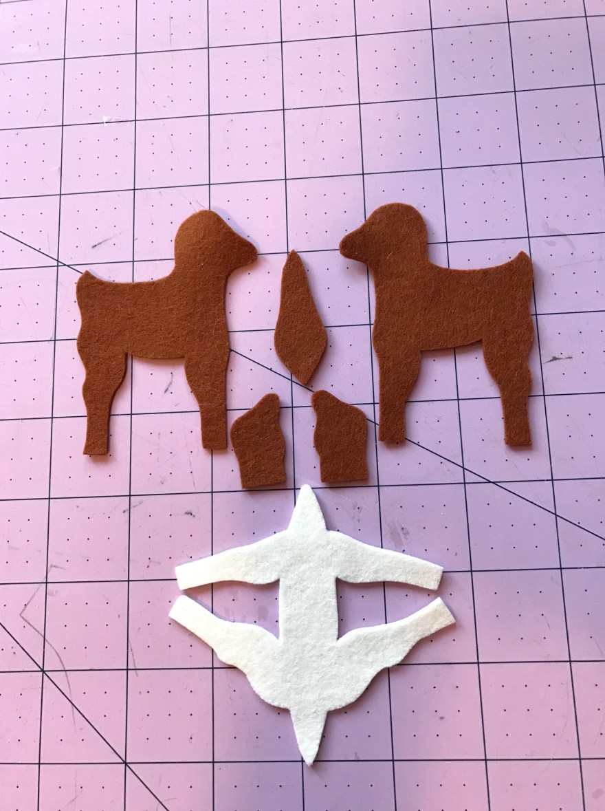 Felt Miniature Animals Tutorial – Part One – The Wild Knoll